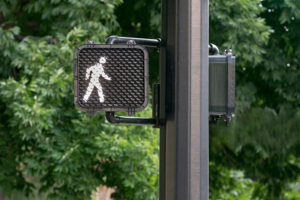 Navigating California's Crosswalk Laws: What You Need to Know