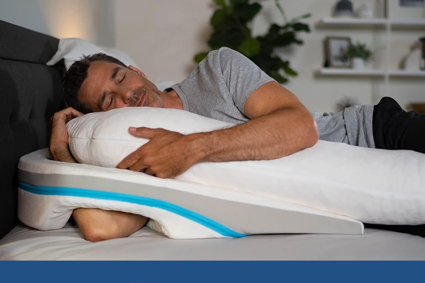 Top 4 Pillows for Arm Pain: Say Hello to Sleeping Comfortably - The ...